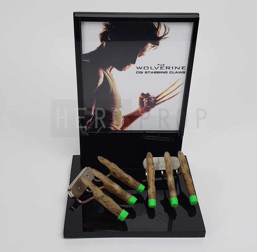 Wolverine CGI Stabbing Bone Claws - HeroProp.com