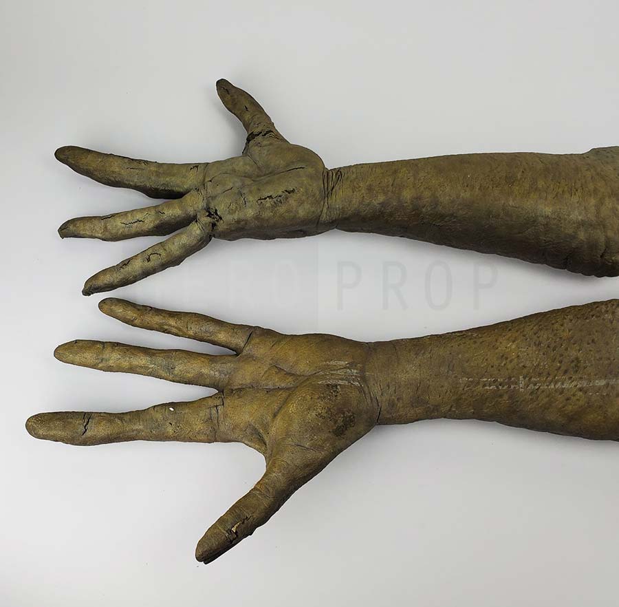 X-Files The Movie Animatronic Alien Arms - HeroProp.com