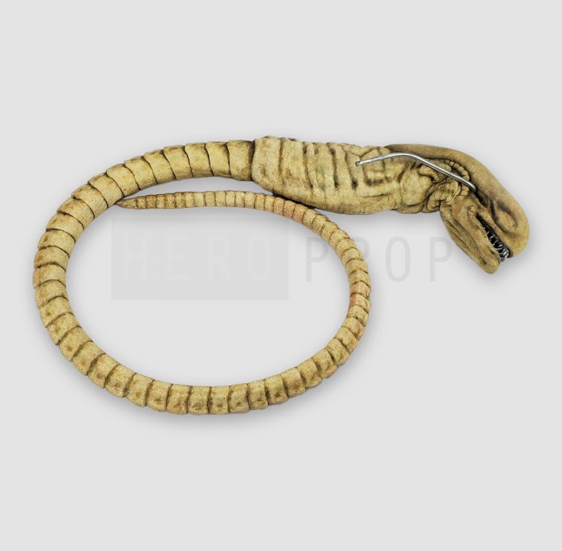 AVP: Alien vs. Predator Chestburster Rod Puppet - HeroProp.com